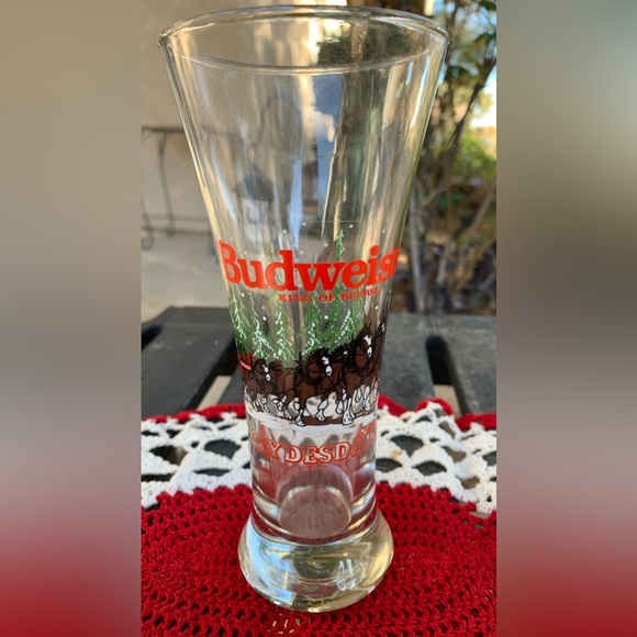 Budweiser | Dining | 989 Budweiser Tall Beer Glass | Poshmark